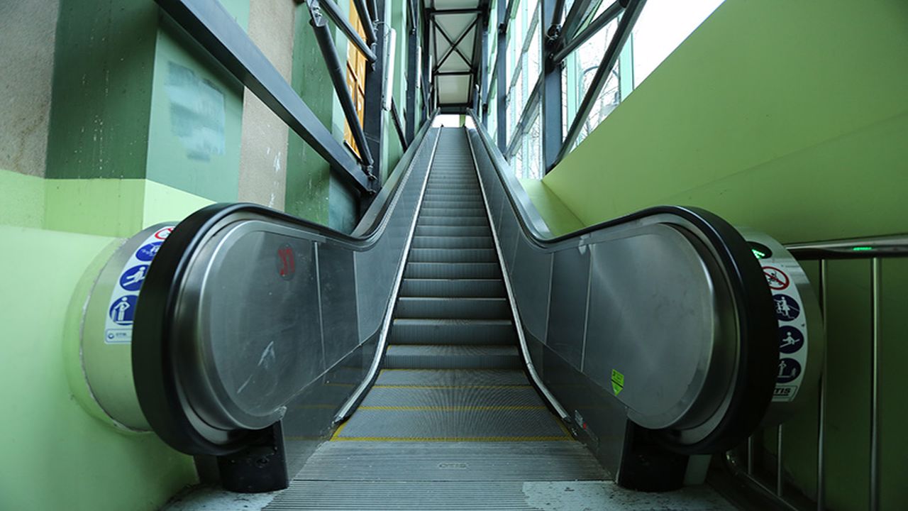 Yürüyen Merdiveni Kim İcat Etti - Tekno Bilim Adamı