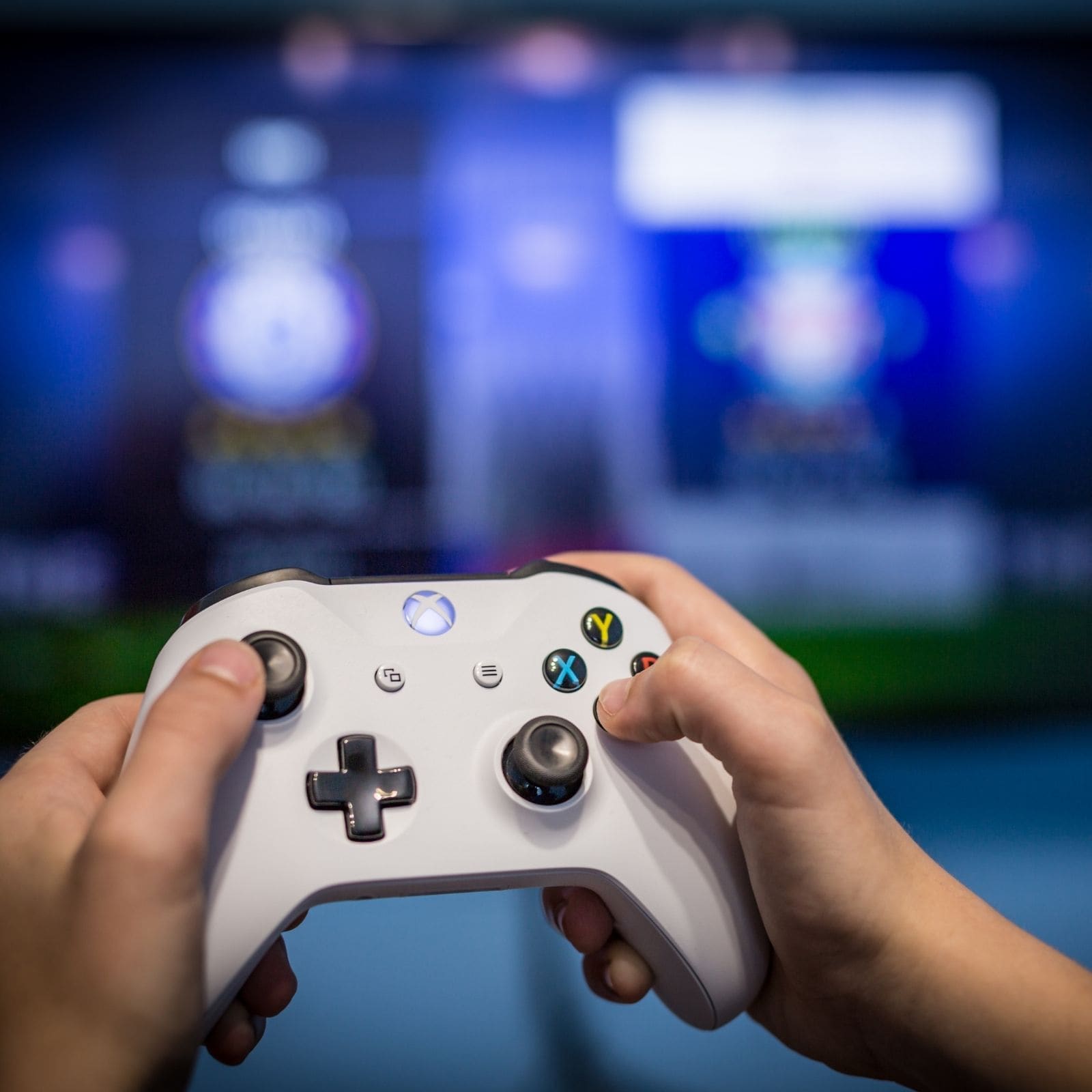 Microsoft Xbox App Store, Play Store ve Apple Store ile Rekabet Etmek ...